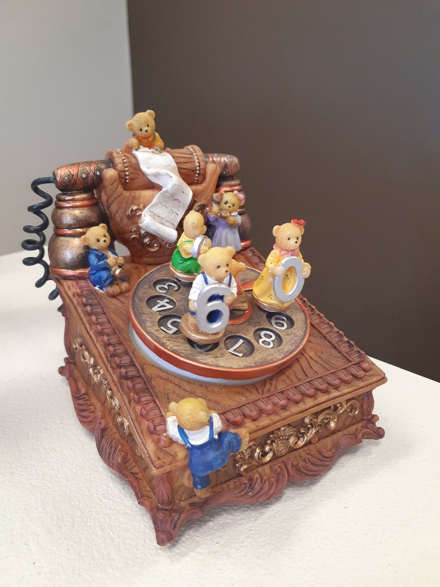 Lilys Attic | Vintage Telephone Musical Carousel